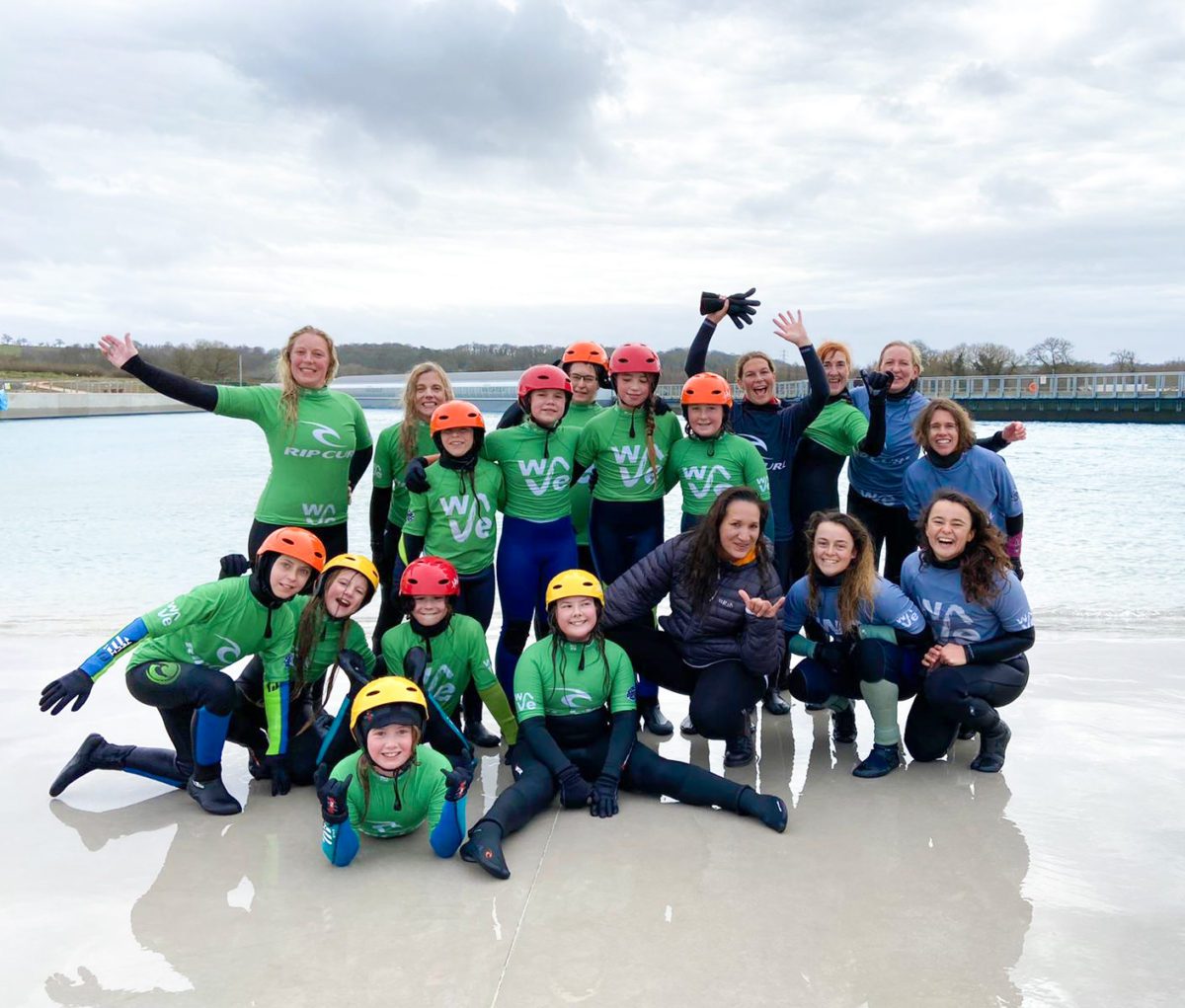 Beginner Surf Lessons - The Wave Bristol