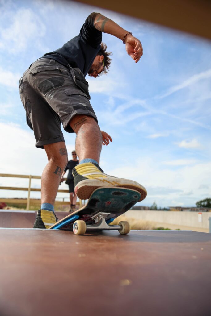 Lake schedule - The Wave